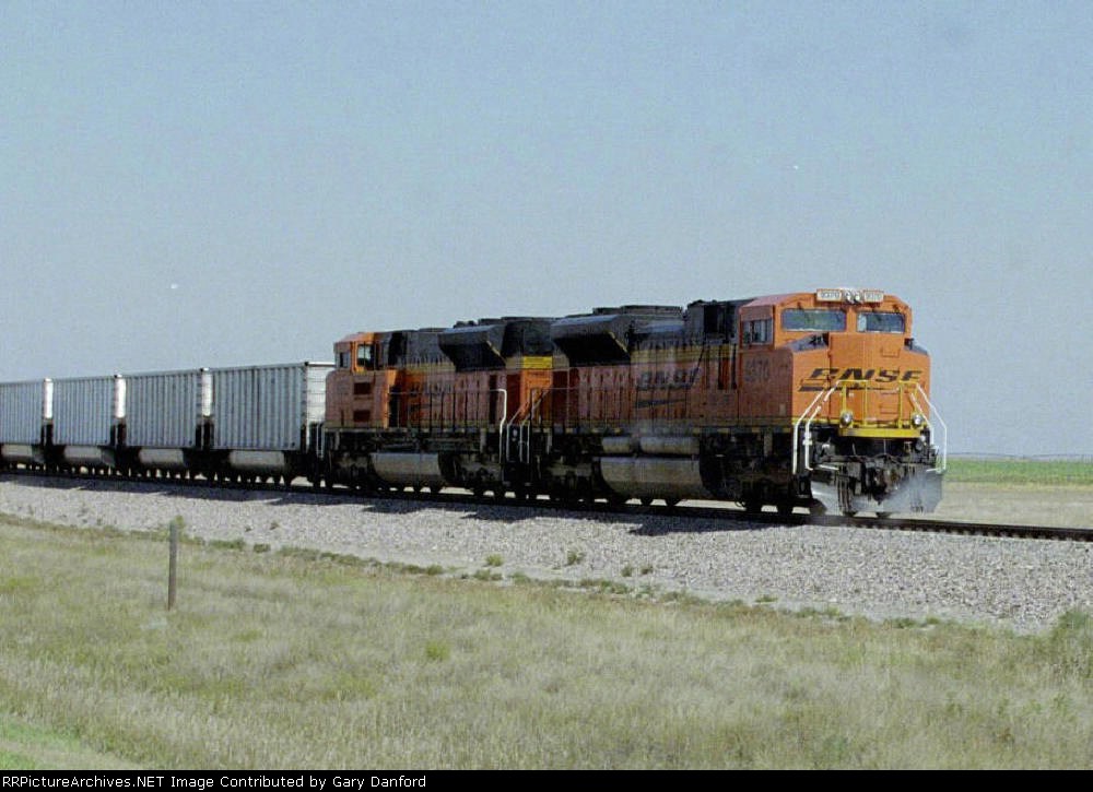 BNSF 9370